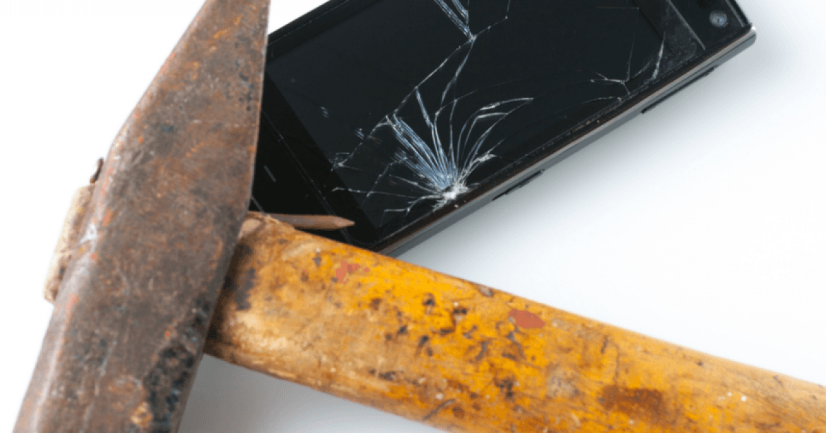 10 Videos of Smartphones Taking a Pounding